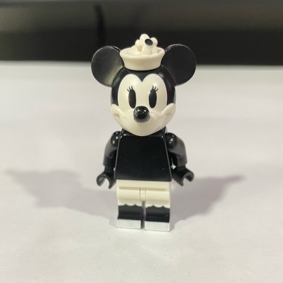 Lego | Toys | Lego Minnie Mouse Grayscale Steamboat Willie Disney ...